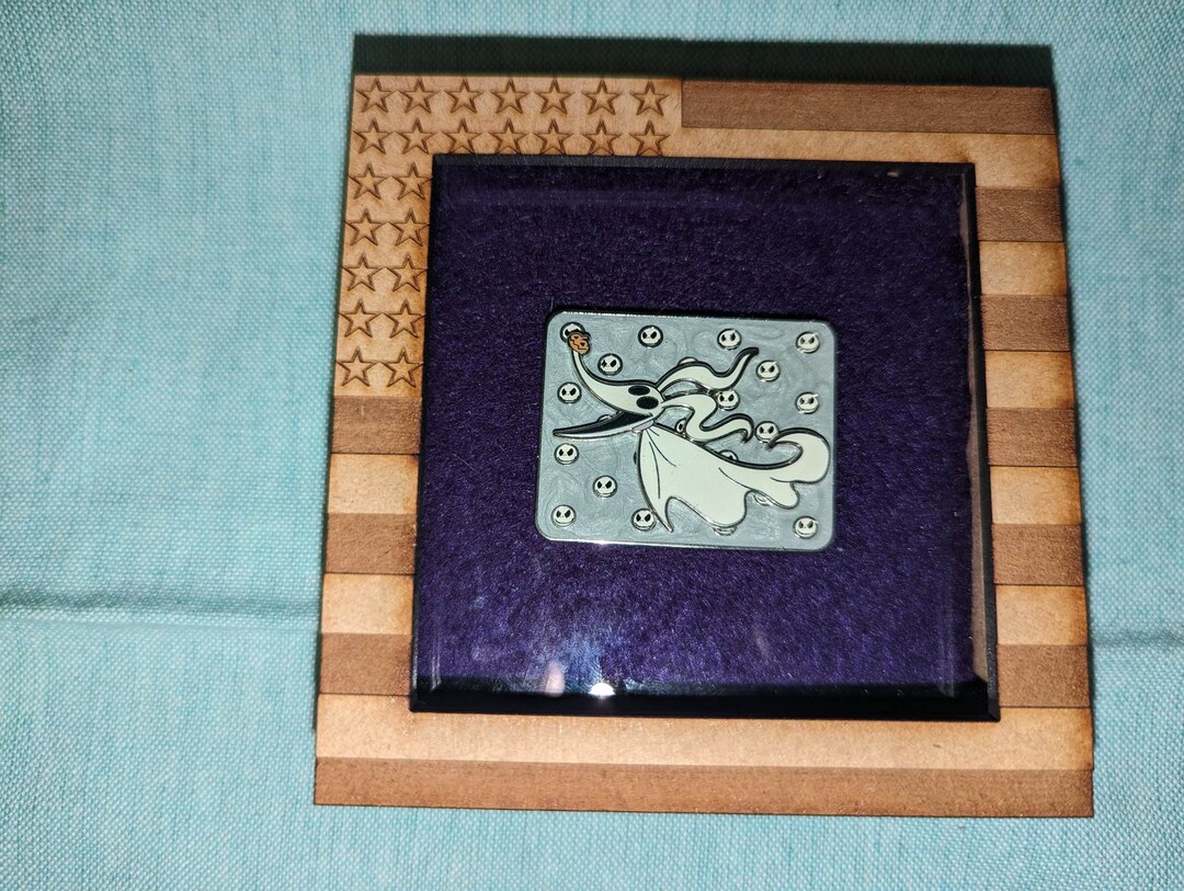 Flag Single Pin Display Box - Etsy