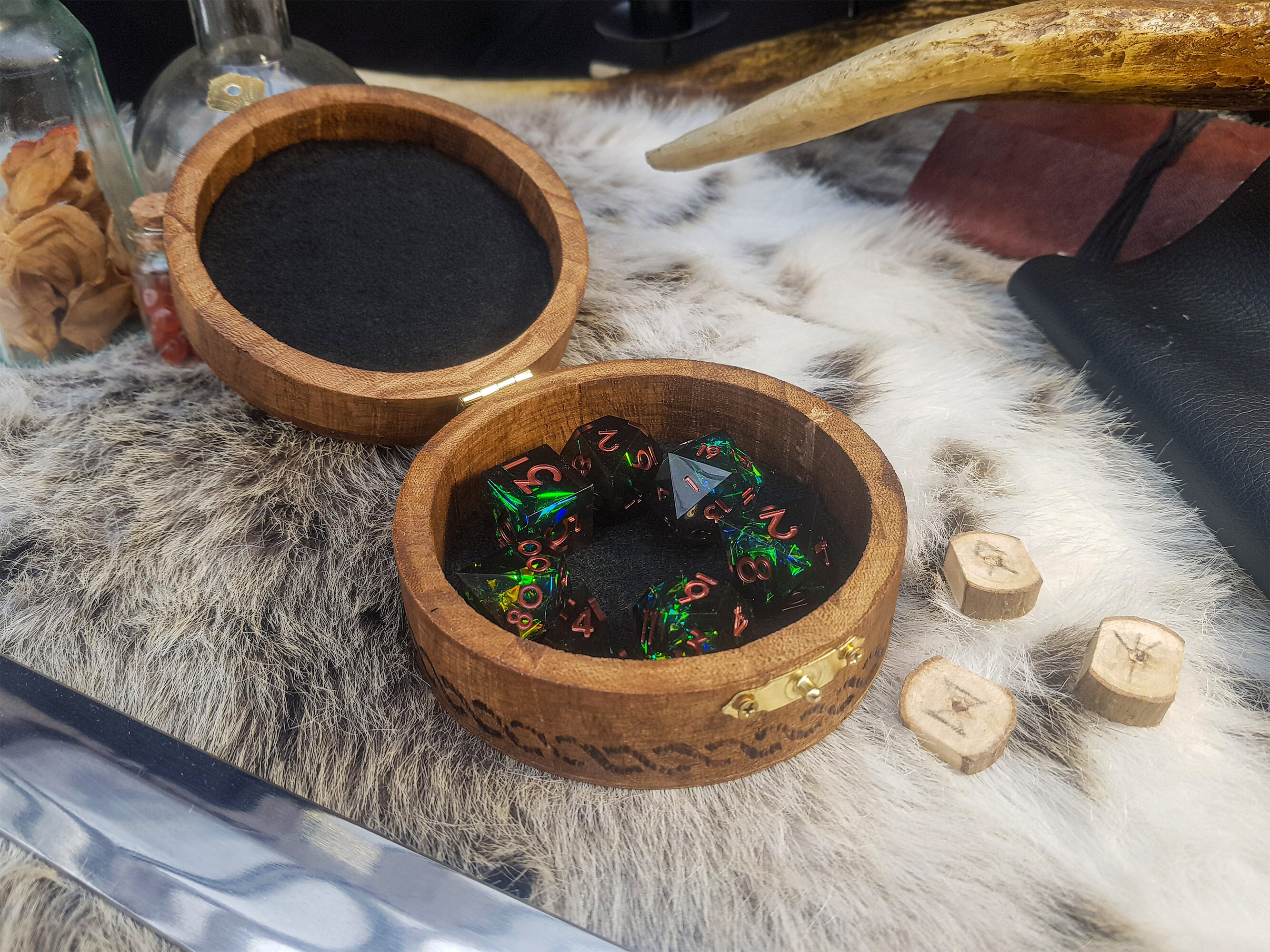 Vegvisir Viking Box Hand Burnt Round Celtic Box Wooden Dnd - Etsy