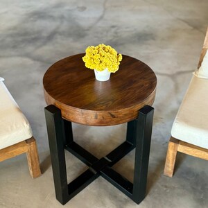 Rustic Thick Round Side Table, Rustic Oak End Table Round, Farmhouse ...