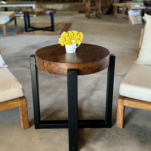 Rustic Thick Round Side Table, Rustic Oak End Table Round, Farmhouse ...