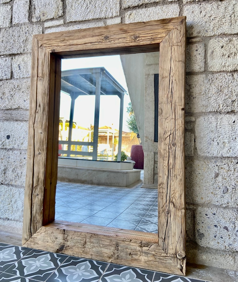 Rustic Reclaimed Wood Wall Mirror Antique Farmhouse Wall - Etsy Canada