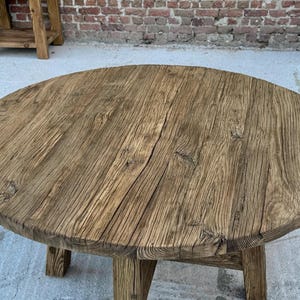 Rustic Reclaimed Round Dining Table - Farmhouse Style Wooden Kitchen ...