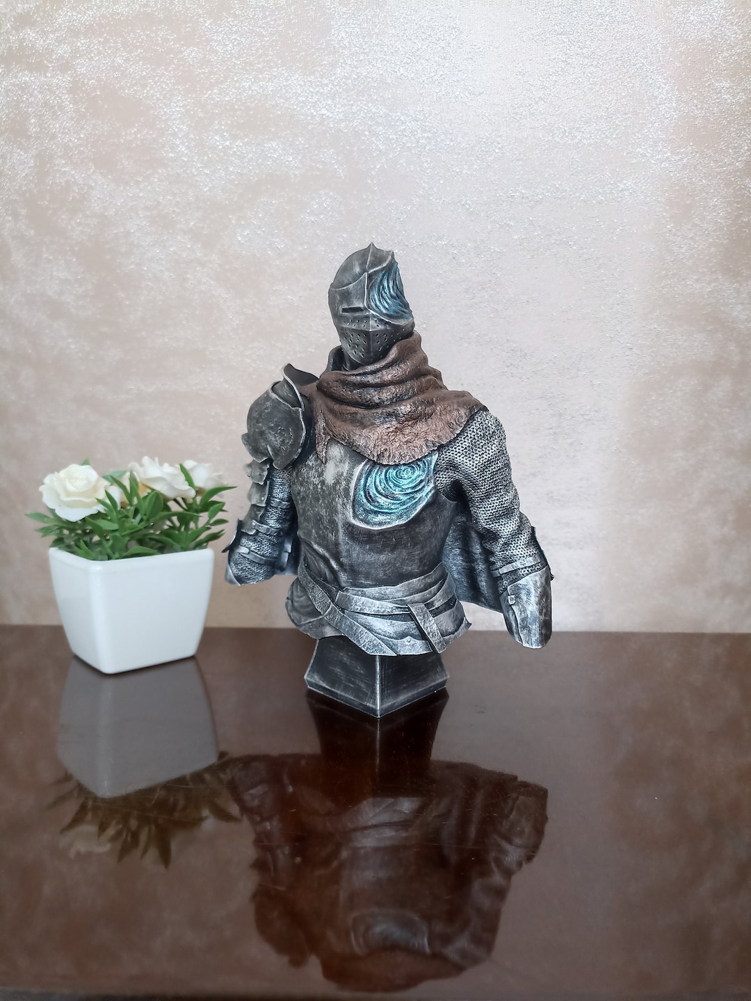 Vyke Bust, Knight of the Roundtable Hold Figure, Elden Ring Statue - Etsy