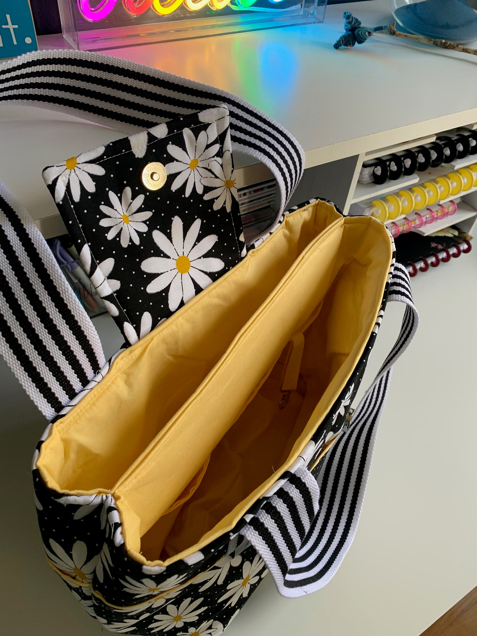 Sewspire Small Two Way Divided Interior Commuter Tote Bag Board PDF ...