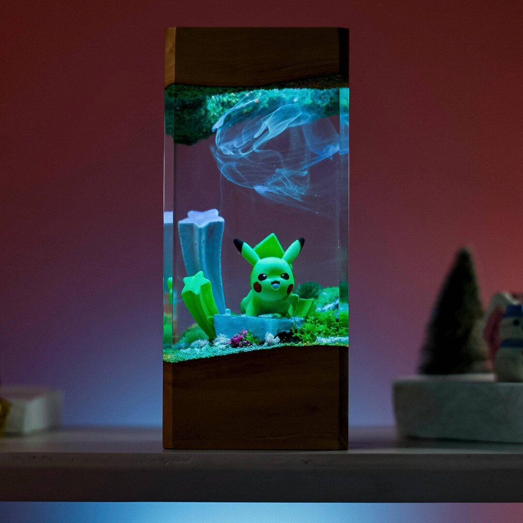 Pikachu Pokemon Resin Diorama Lamp, Electric Type Pokemon Art Night ...