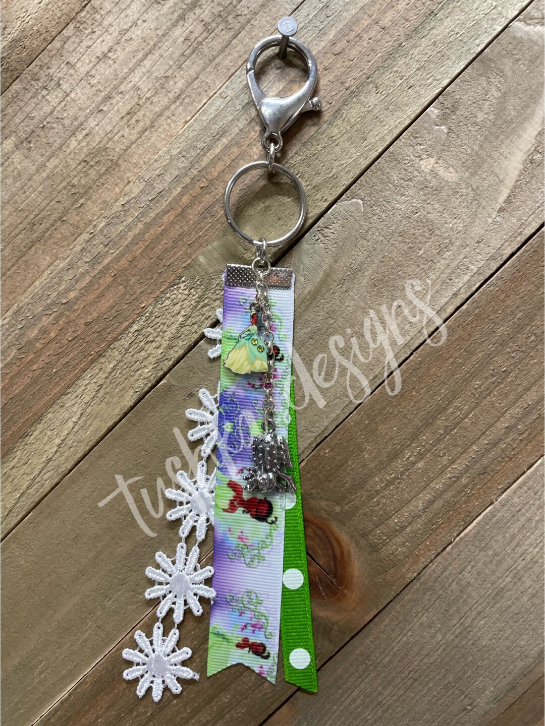 Princess and the Frog Tiana Disney Boho Keychain - Etsy