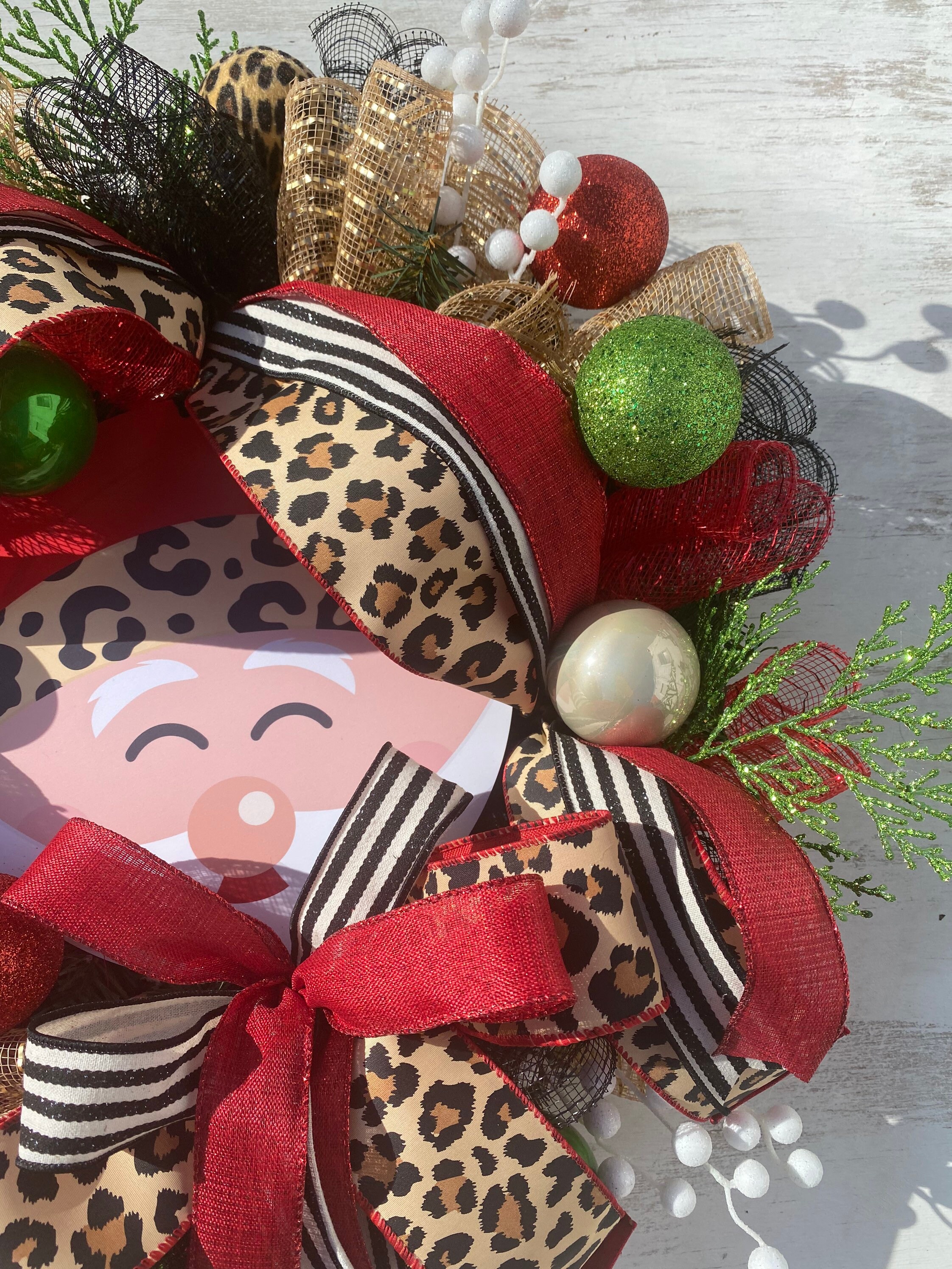 Christmas Santa Cheetah Wreath, Front Door Decor - Etsy