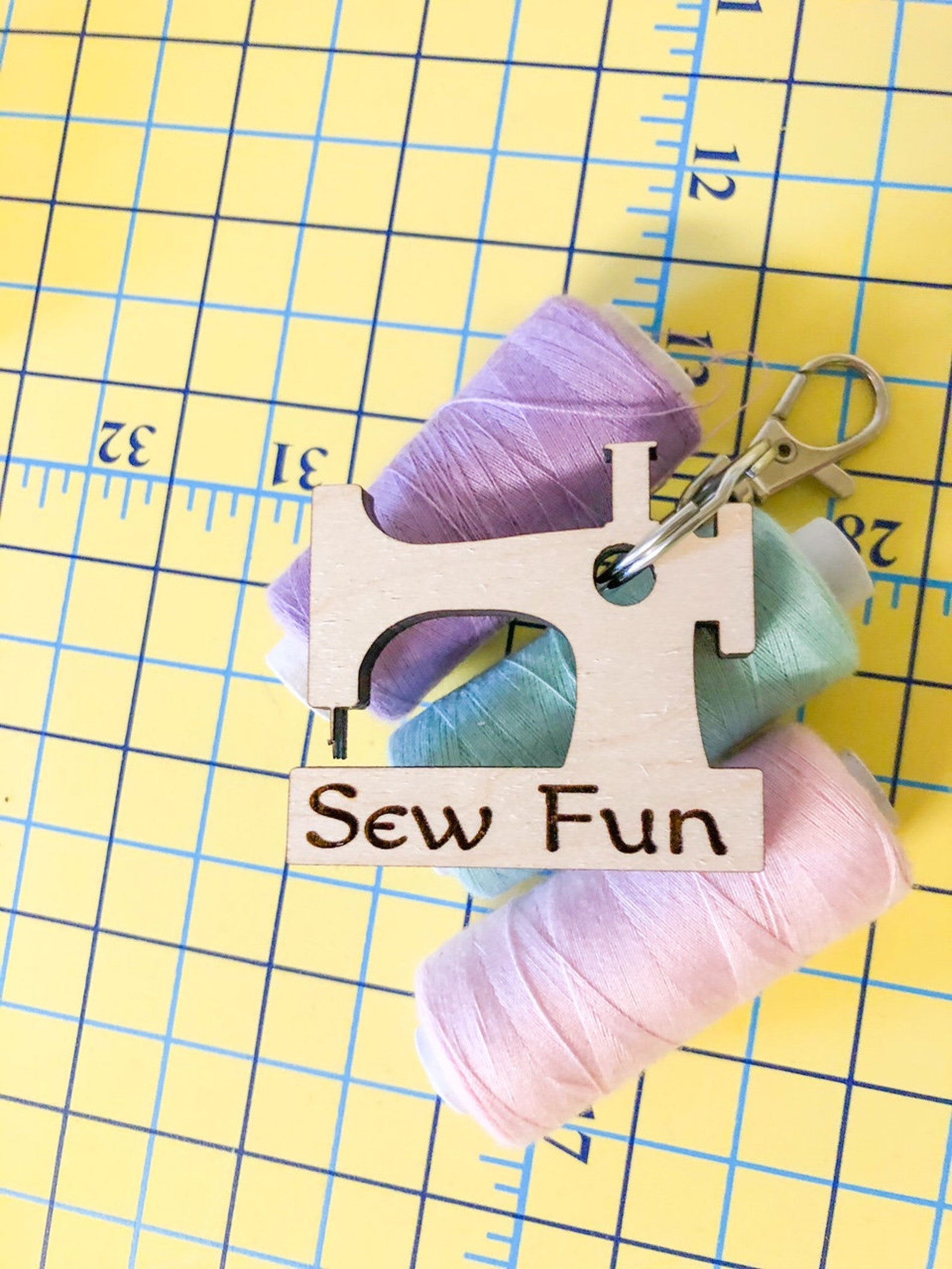 Sewing Machine SVG Cut File Keychain SVG Digital Download - Etsy