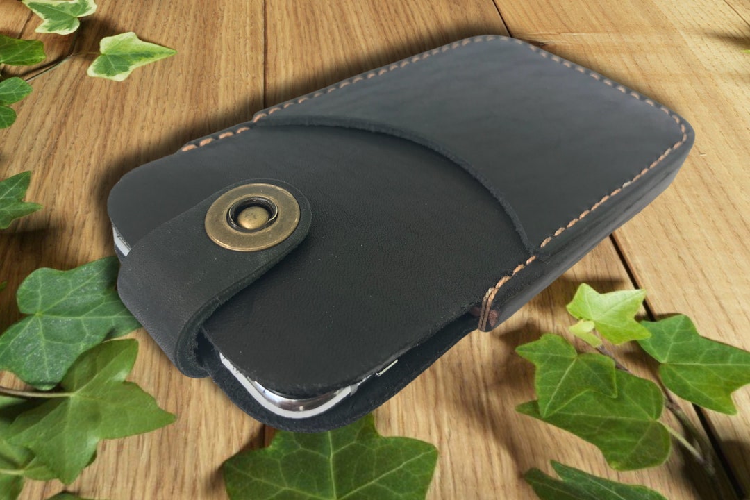 Heavy Duty Leather Smartphone Case. Made of Genuine Leather With a Belt ...