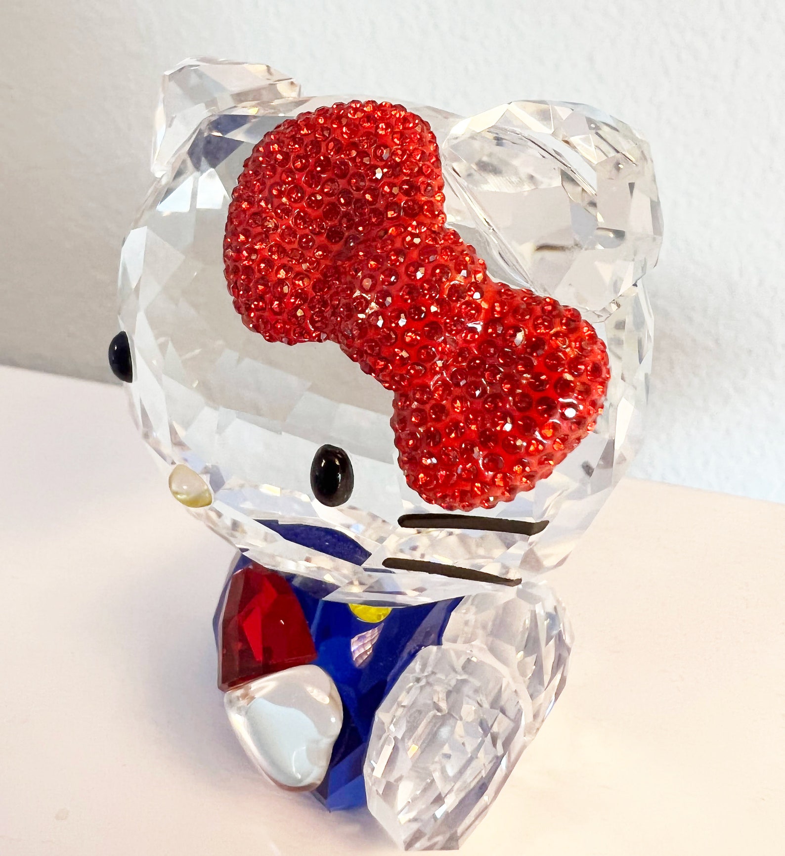 Large Crystal Hello Kitty Figurine / Glass Hello Kitty - Etsy