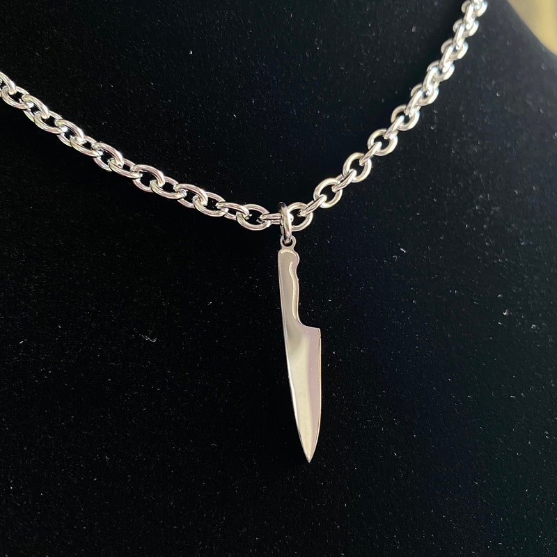 Butterfly Knife Chain - Etsy