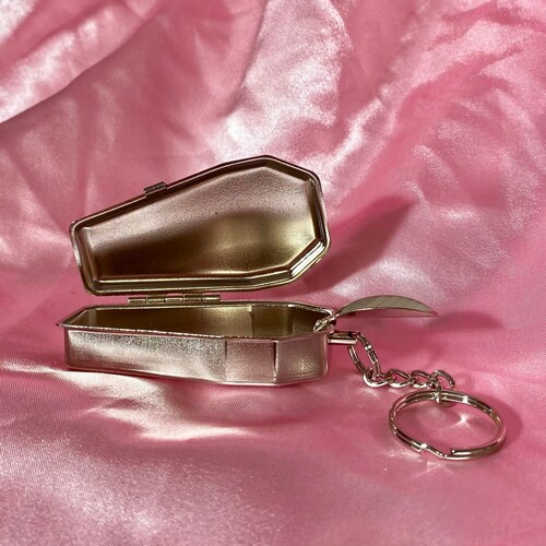 Coffin Keychain Portable Ashtray Goth Coffin Tinplate - Etsy