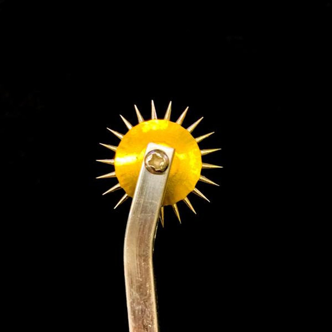 Needlepoint Tracing Wheel - Etsy