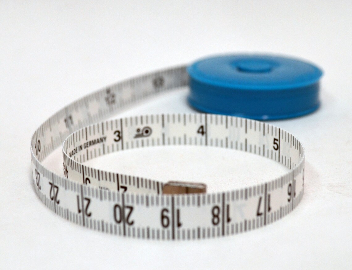 Roll-fix Tape Measure - Automatic Roll-up, 60"/150 Cm/5 Ft, Hoechstmass ...