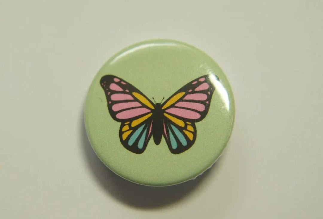 Pretty Butterfly Button Badge - Etsy