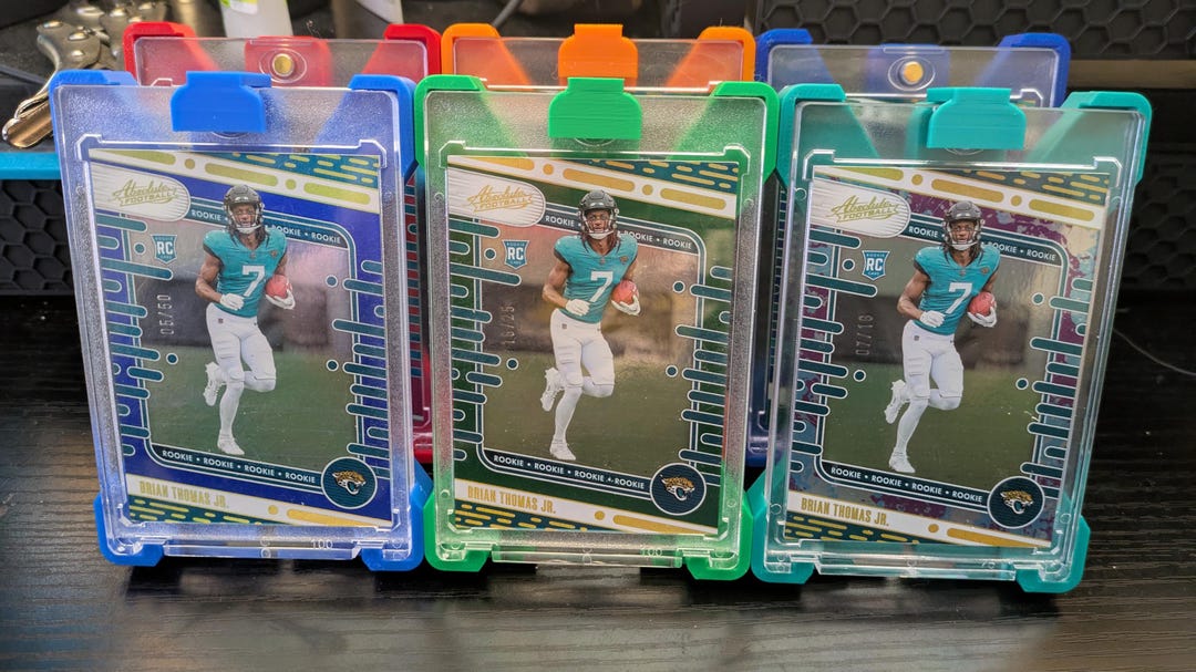 One Touch Card Display Stand – 3D Printed Magnet Mount for Trading ...