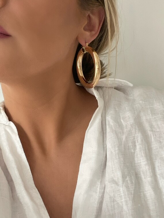 18k gold hoops large store