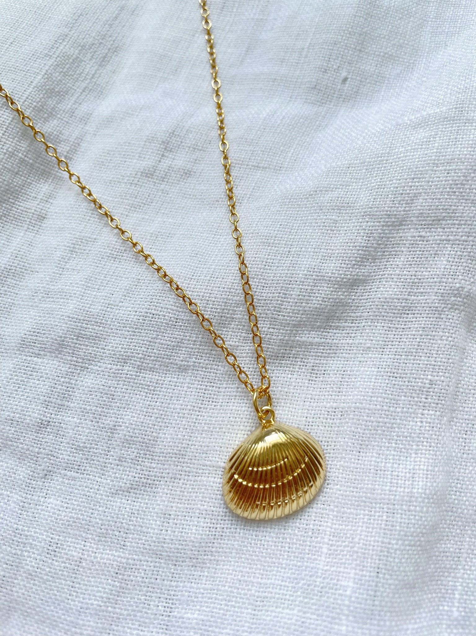 Gold Shell Necklace Gold Filled Dainty Shell Necklace Tiny - Etsy