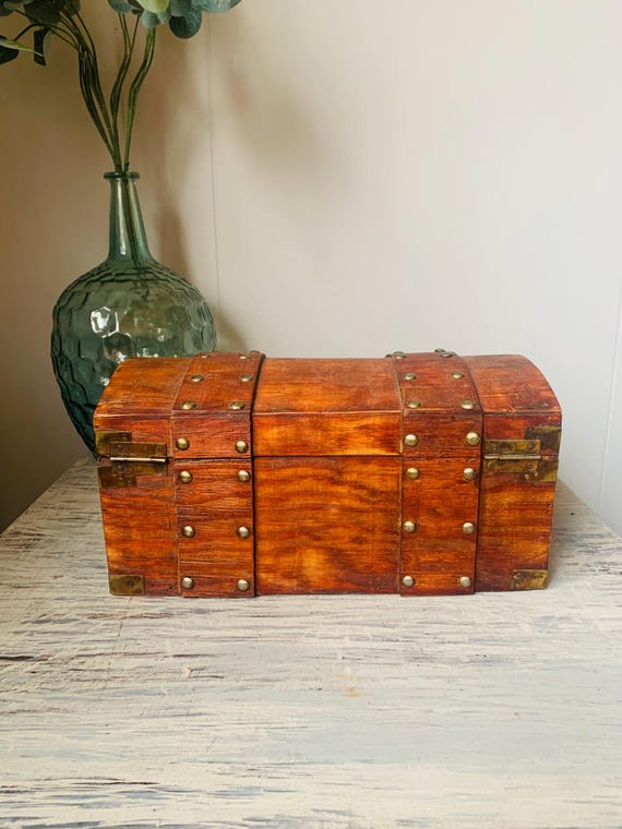 Vintage Treasure Chest Jewelry Box Pirates Chest Rust… - Gem