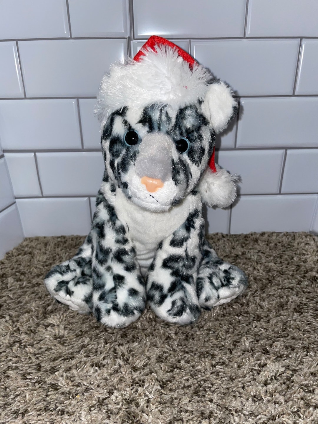 Destination Nation Snow Leopard With Santa Hat Plush - Etsy