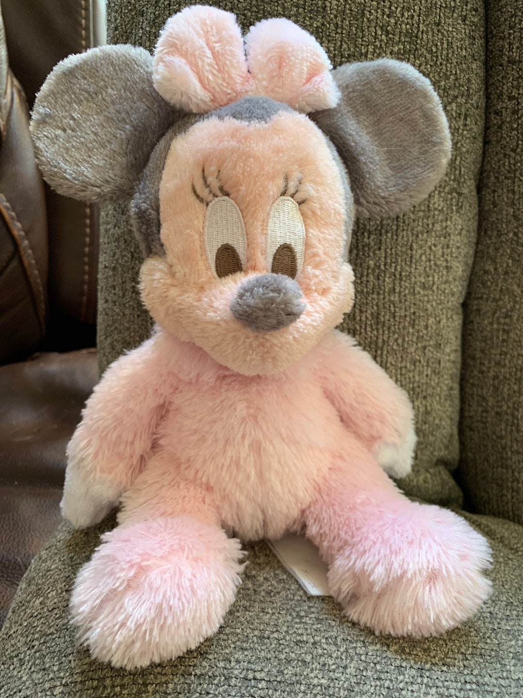 Disney Parks Baby Minnie Mouse Plush Rattle Pastel Pink Super-soft ...