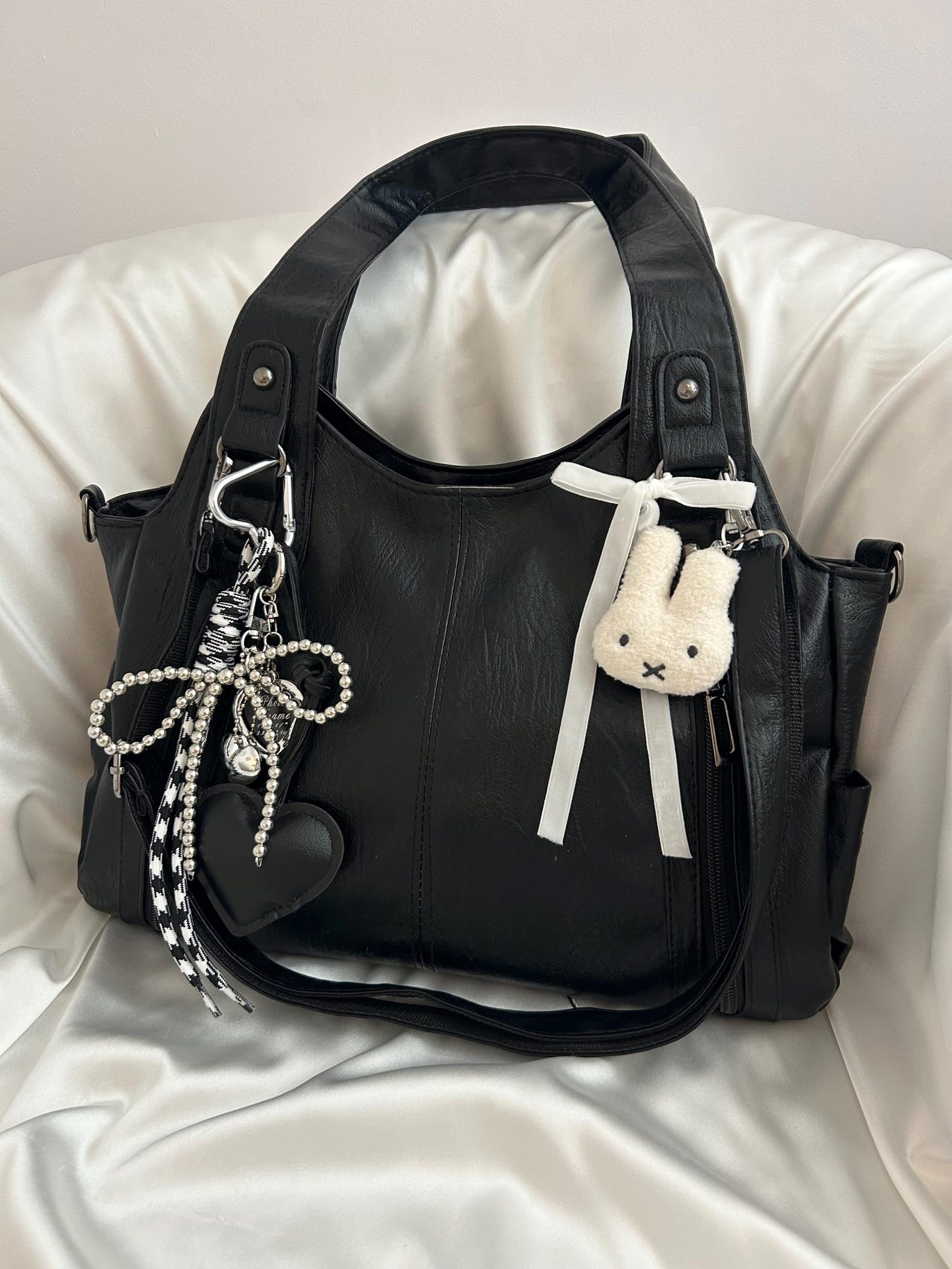 Y2K Black Handbag With Bunny Rabbit Bag Charm Keyring Leather Tote Work ...