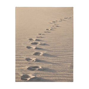 Footprints in the Sand Velveteen Microfiber Blanket Soft, Stylish and ...