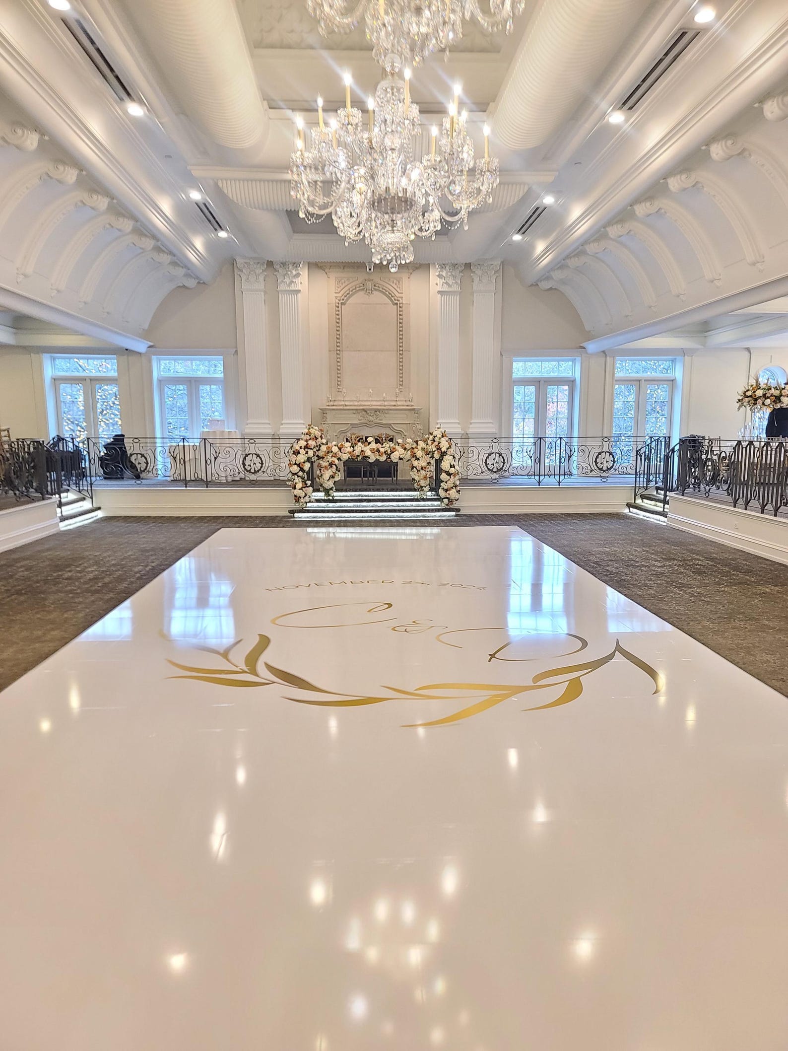 Gloss White Removable Vinyl Floor Wrap | 54" X 100' Roll, Covers 20FT X ...