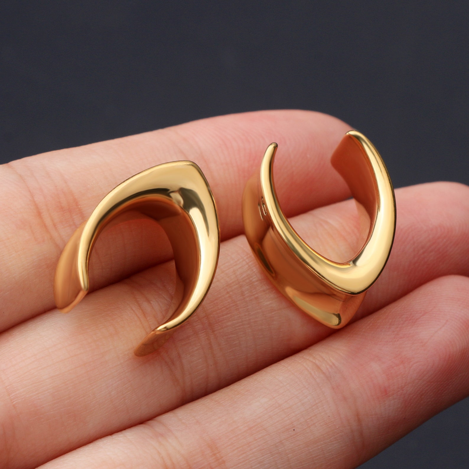 Pairs Tear Drop Gauge Plug Earrings/v Shaped Ear - Etsy