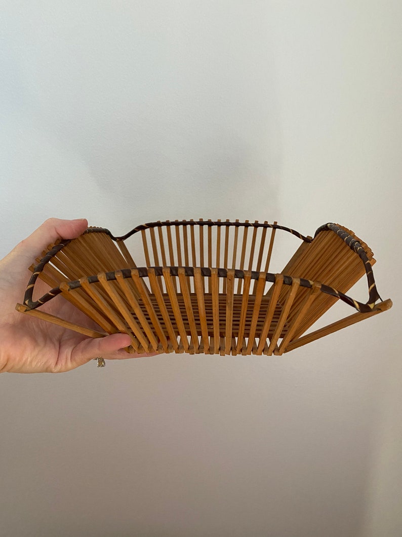 Bamboo/wood Tray/basket - Etsy