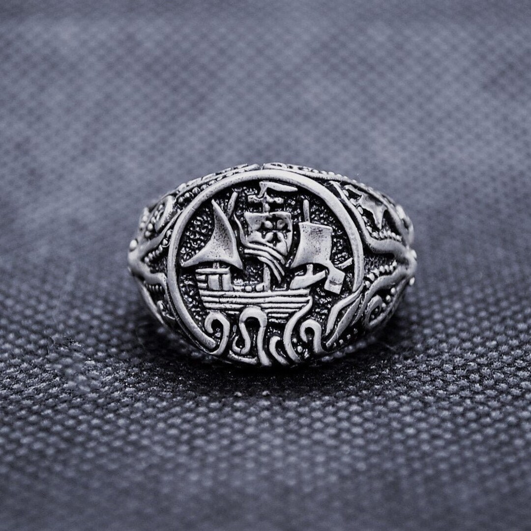 Kraken Ring. Men's Ring. Pirate Ring. 925 Silver Ring. Kraken - Etsy