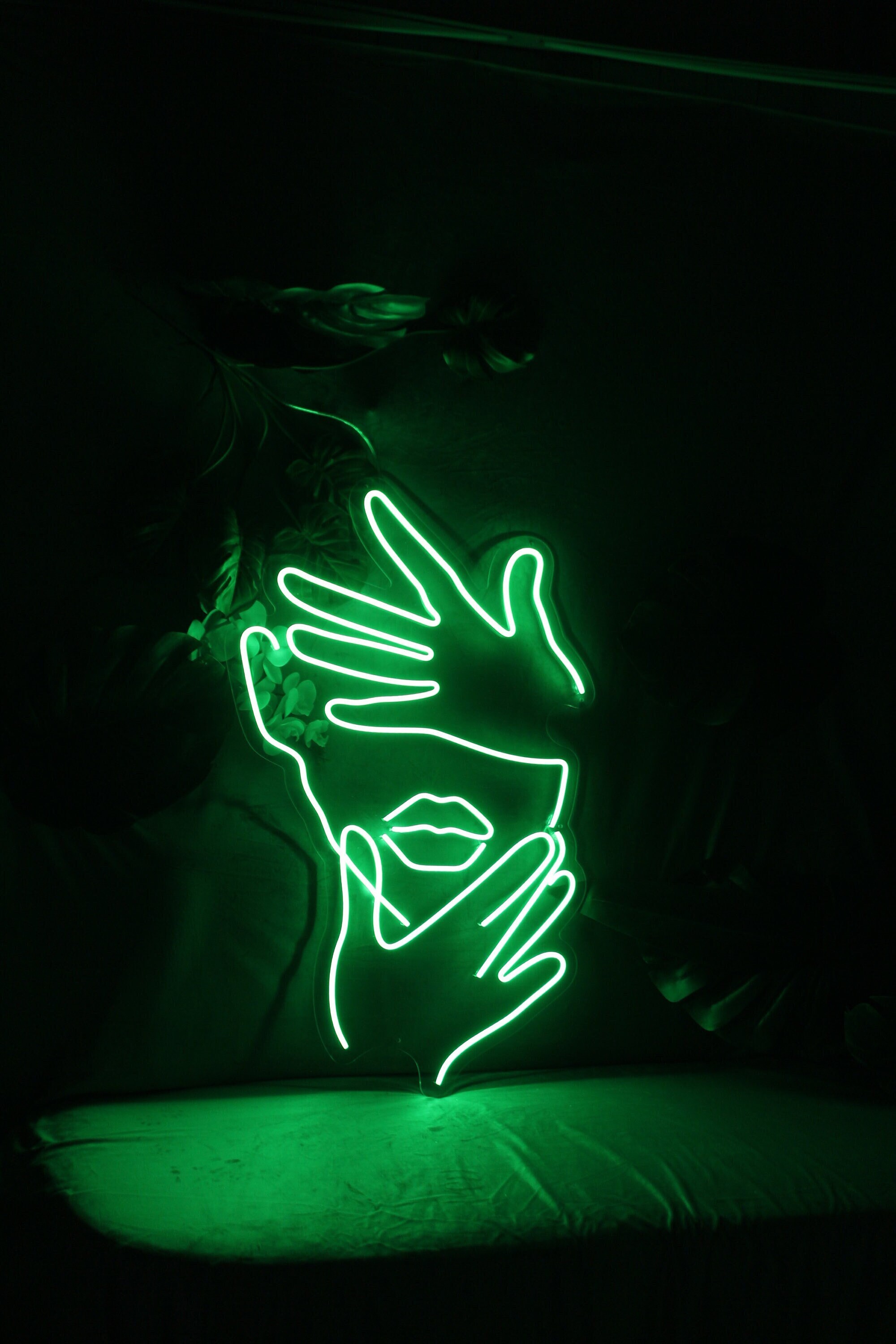 Women Face Neon Sign I Woman LED Sign, Girl Face Neon Light I Beauty ...