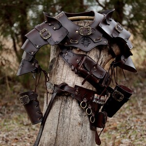 Costume Leather Set Larp Ranger, Pauldrons Gorget Bandolier Bracers ...