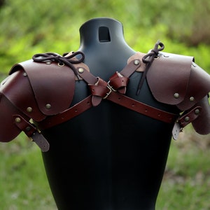 Basic Pauldrons XS Leather Shoulders Armor for Larping - Etsy