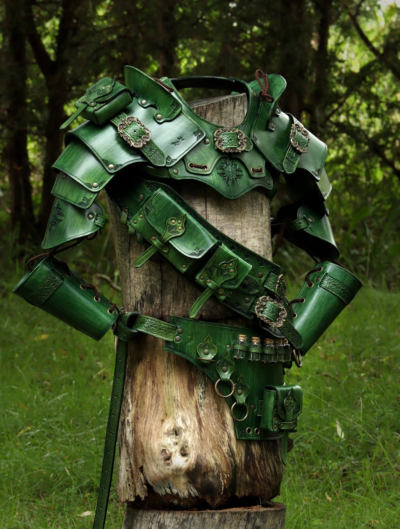 Costume Leather Set Larp Ranger, Pauldrons Gorget Bandolier Bracers ...