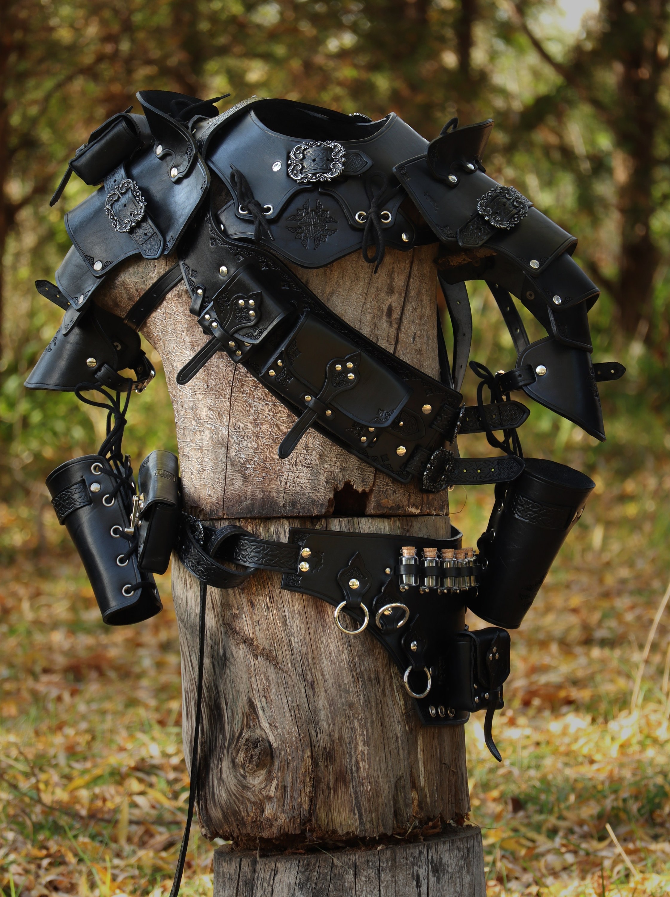Costume Leather Set Larp Ranger, Pauldrons Gorget Bandolier Bracers ...