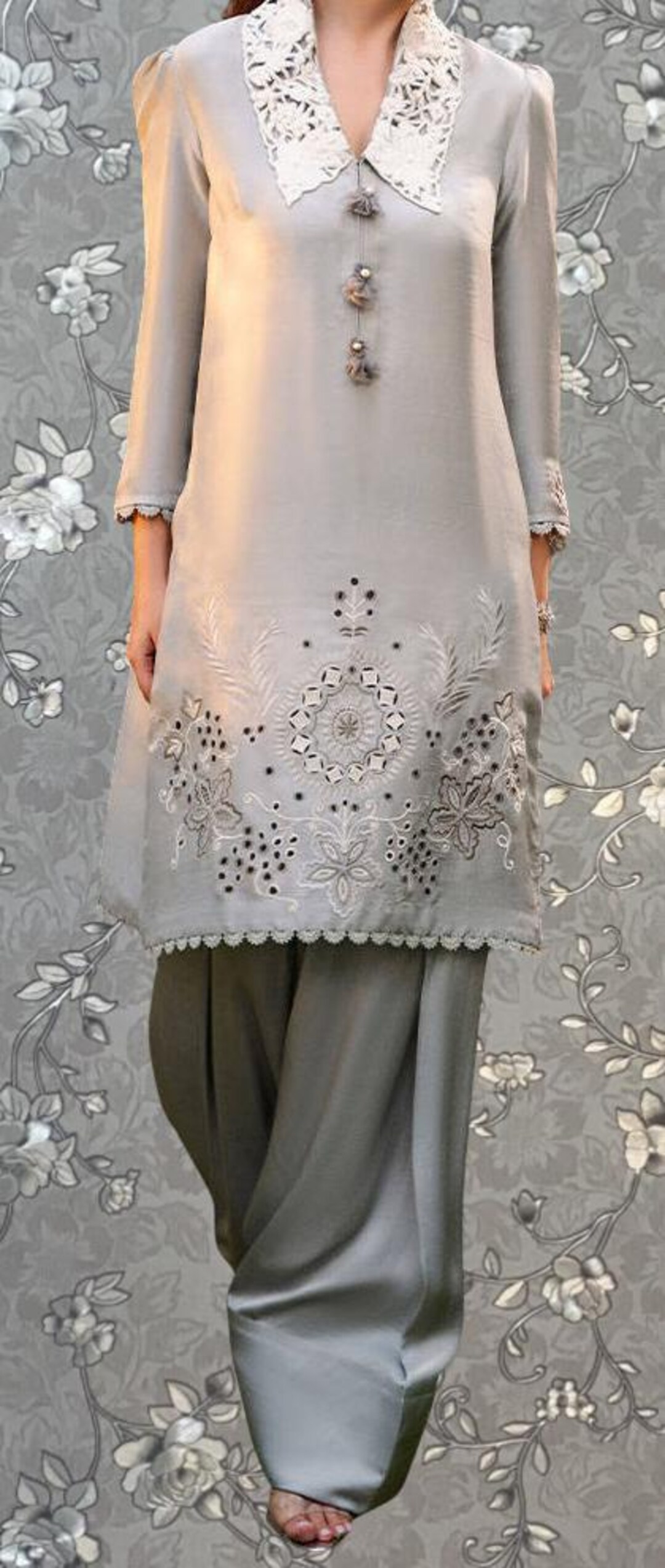 Elegant Grey Embroidered Kurta With Lace Collar | Pink Tulip Designer ...