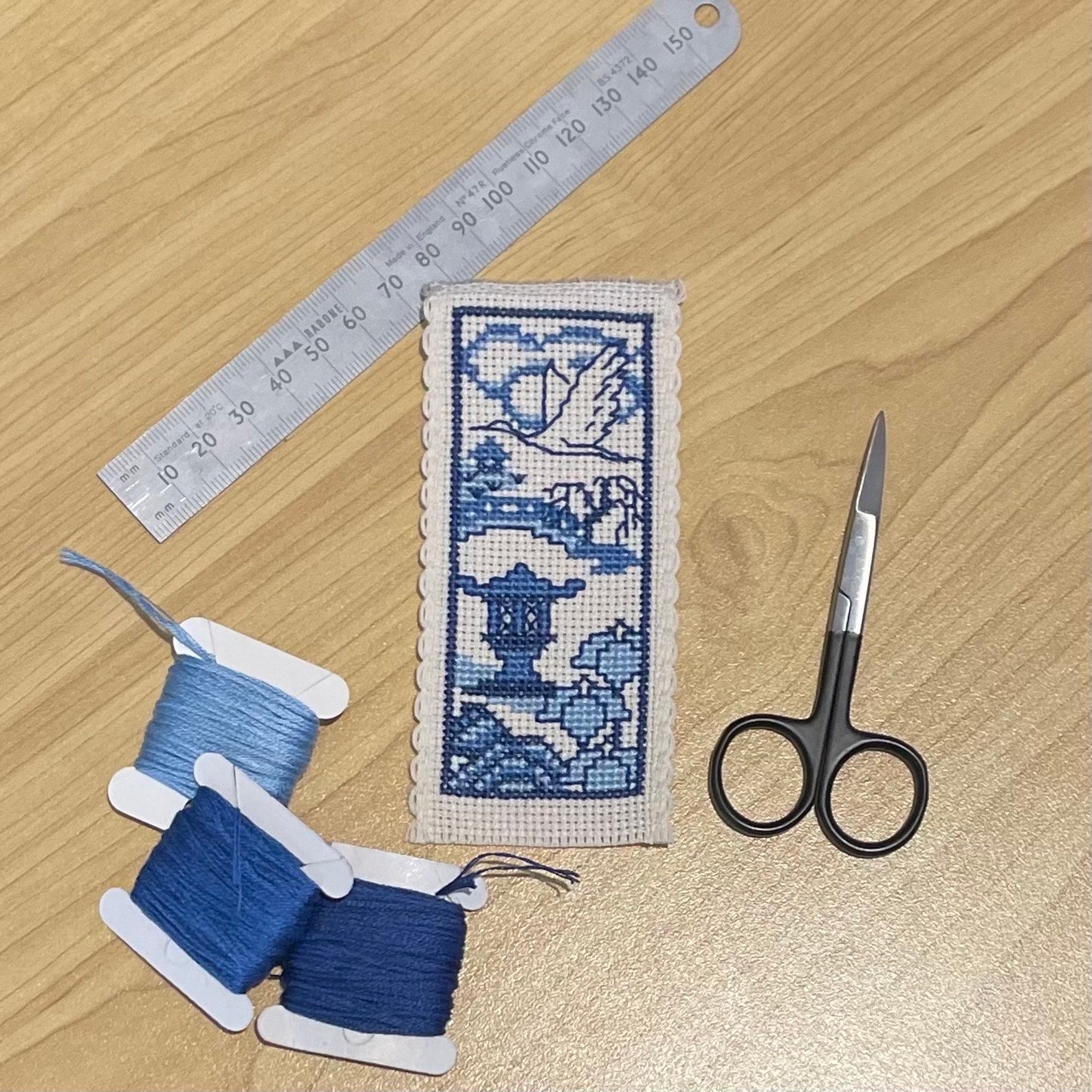 Willow Pattern Cross Stitch Bookmark, Chinoiserie Crane Scene Digital ...
