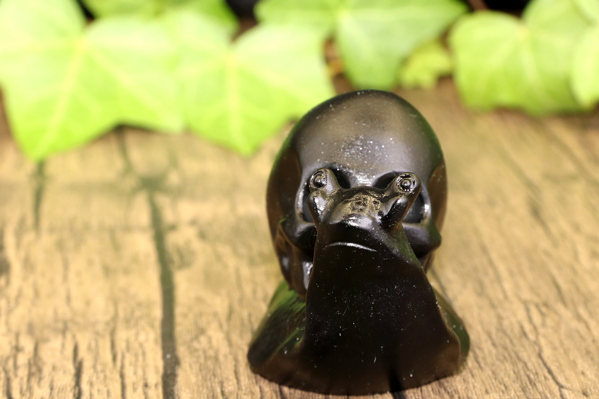 3'' Natural Obsidian carved Skull shell snail-Hand | Etsy