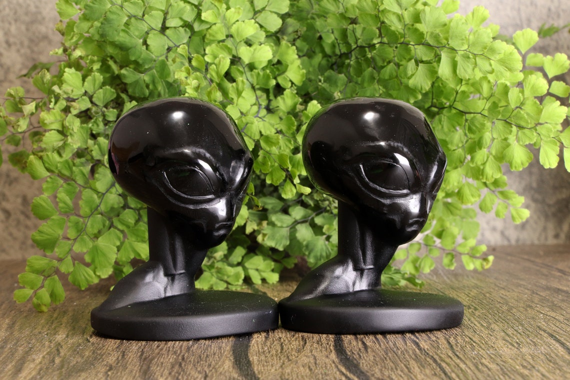 Obsidian Carving Alien Head Alien Sculpture Hand Carving - Etsy