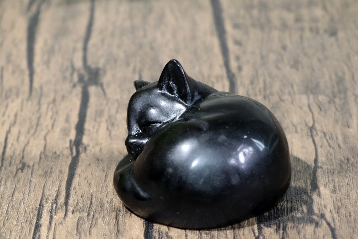 2 '' Natural obsidian sleeping cat obsidian cat | Etsy