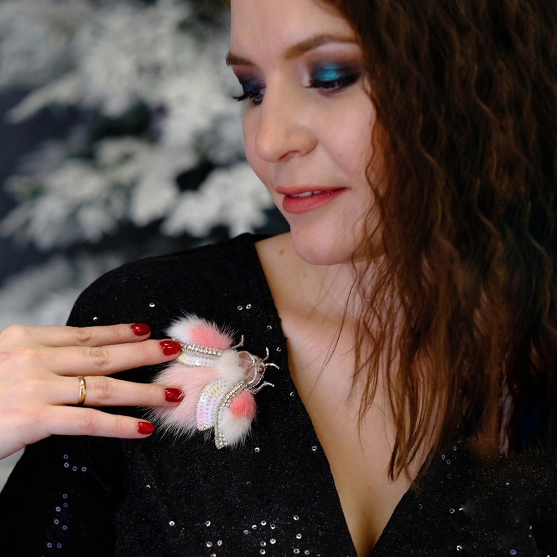 Brooch-pin Moth. Cicada With Fur, Butterfly, Embroidered Beetle ...