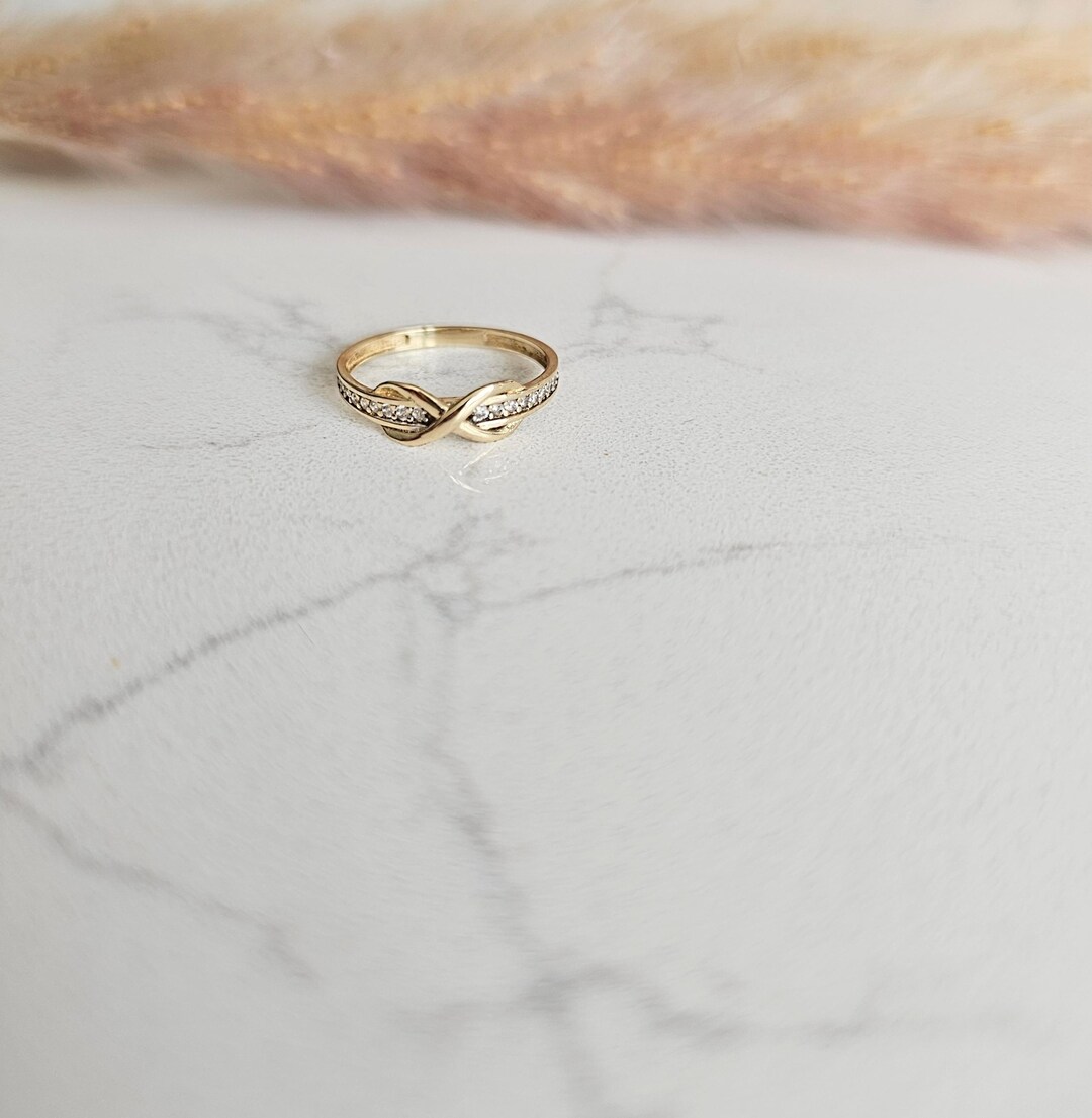 Vintage 9ct Solid Gold Diamond Infinity Band Ring With Crossover Front ...