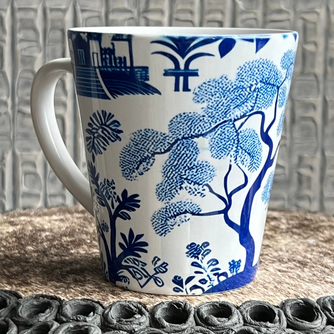 Blue Willow Cup, Vintage Blue Willow Inspired Pattern, Blue Willow Mug, Chinoiserie Cup, Willow ...