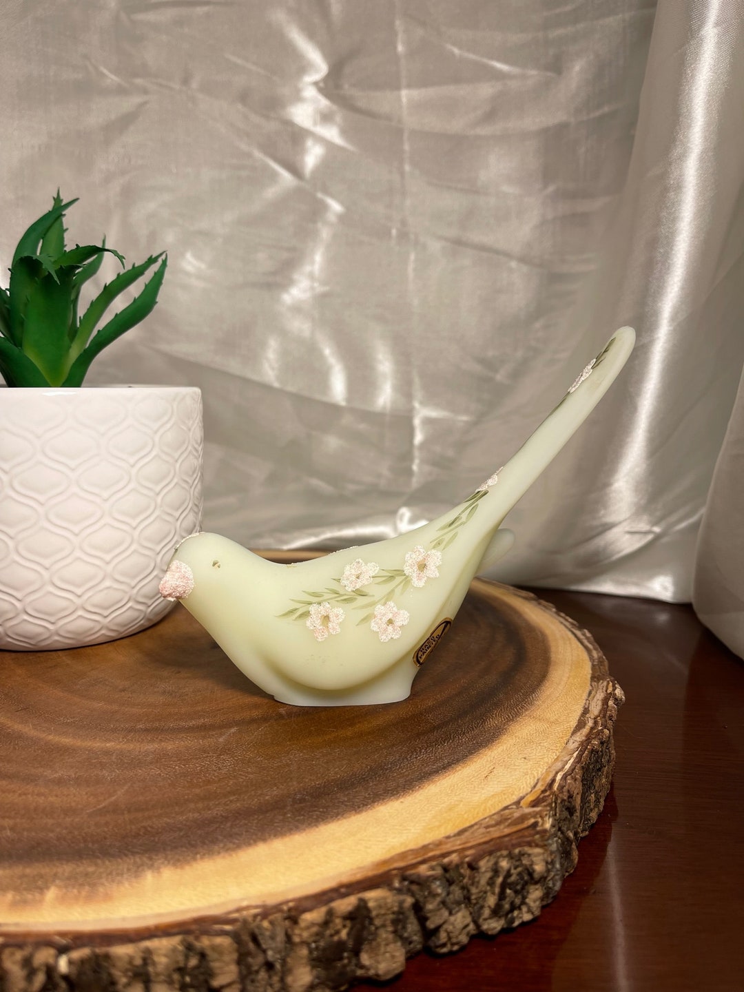 Vintage Fenton Yellow Custard Satin Long Tail Bird With Flowers / Bird ...