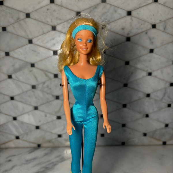 Barbie 1966 - Etsy