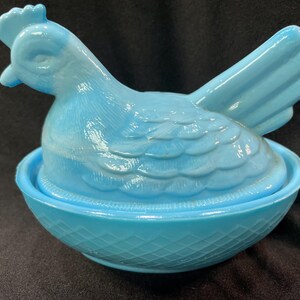 Vintage Hen on the Nest Candy Dish - Set of 3 - 2 White and 1 Blue Slag ...