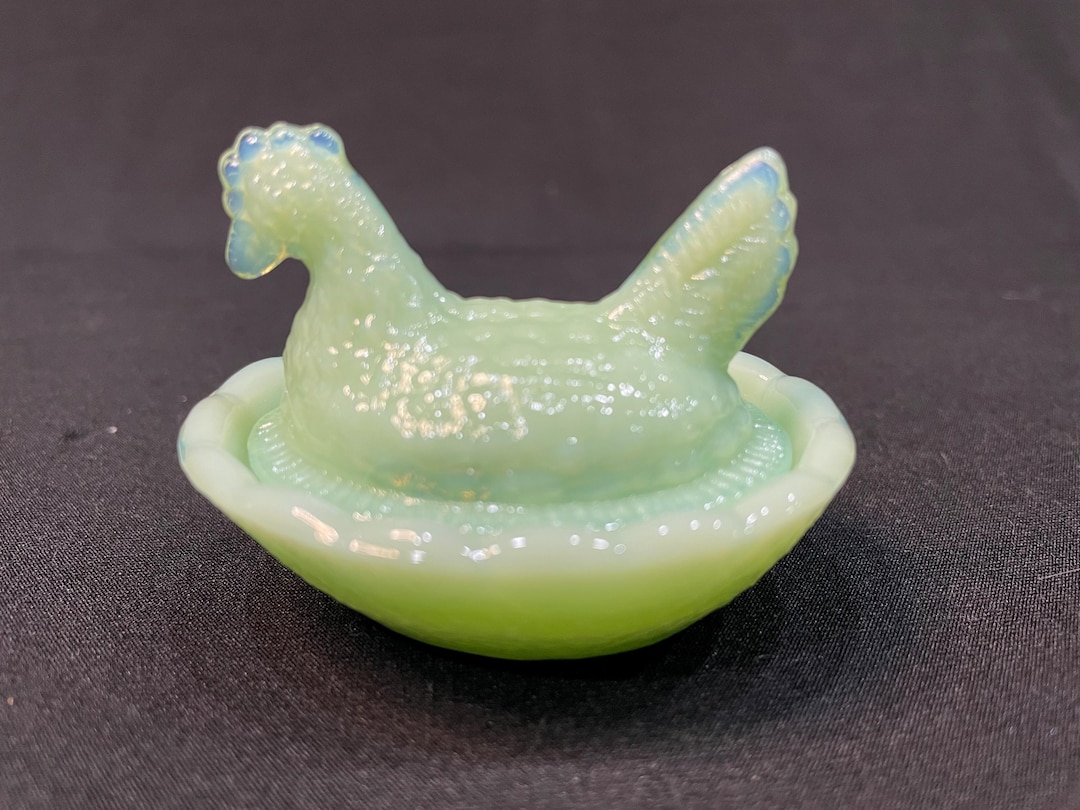 Vintage Miniature Jadeite Glass Hen on a Nest - Etsy