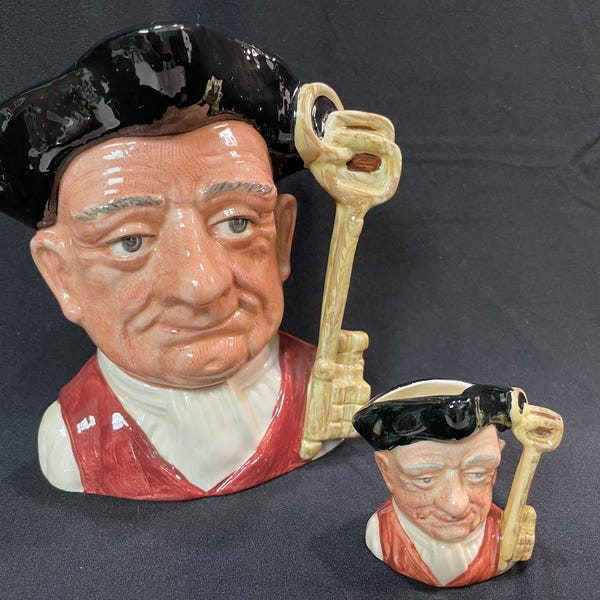 Royal Doulton Toby - Etsy