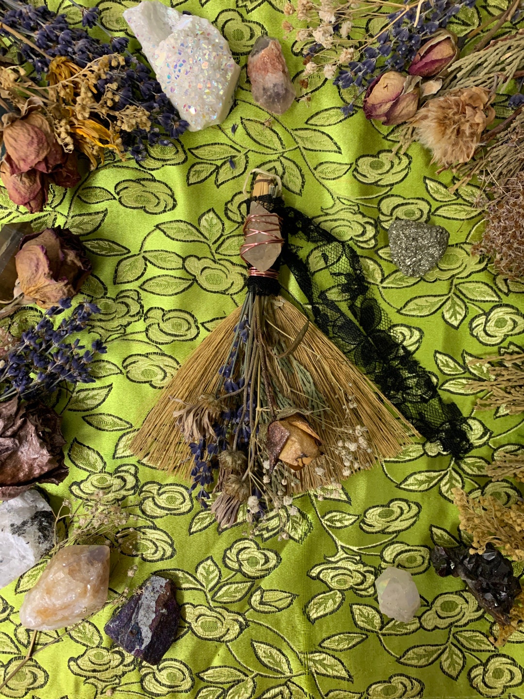 Golden Plume Hair Rutilated Quartz & Daisy Straw Besom 6.5 - Etsy